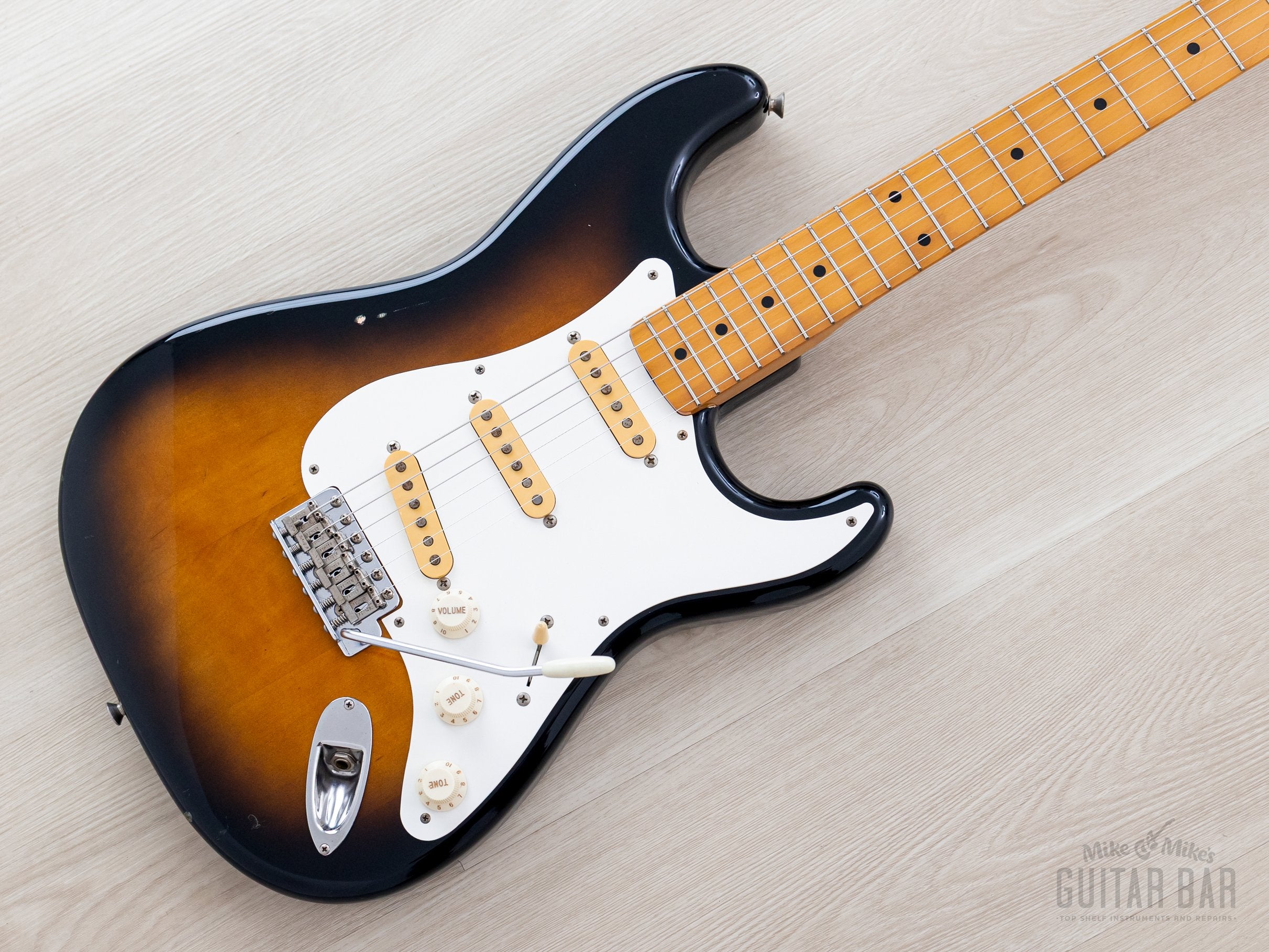 1987 Fender Stratocaster ‘57 Vintage Reissue ST57-55 Sunburst 100% Ori