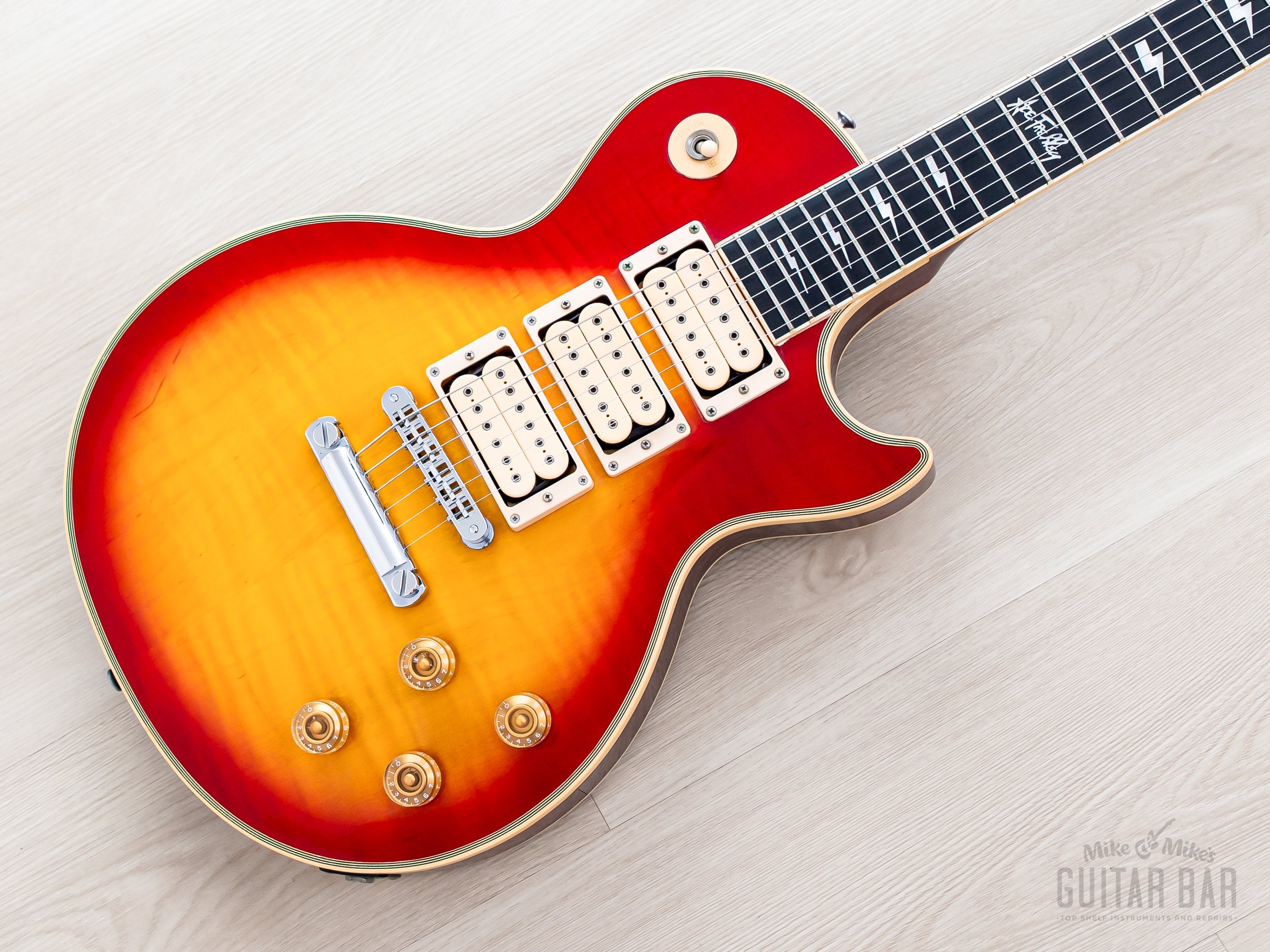 1997 Gibson Artist Collection Ace Frehley Les Paul Custom Near-Mint w/