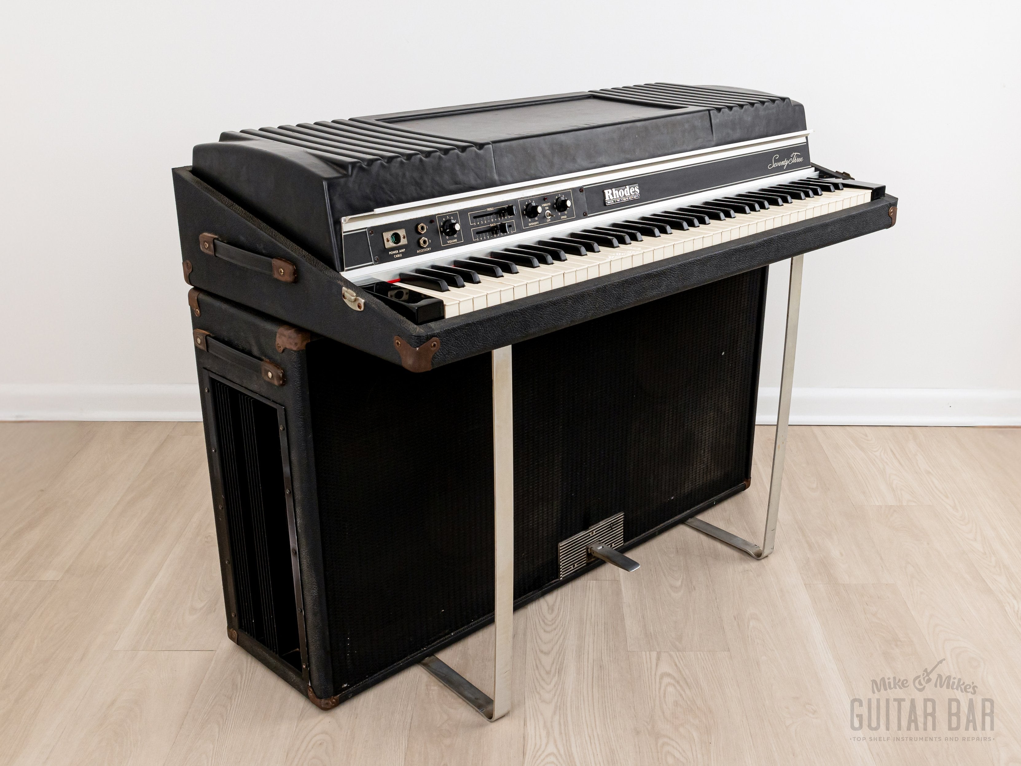 1980 Rhodes Suitcase 73 Mk II Vintage Electric Piano w/ Janus Preamp,
